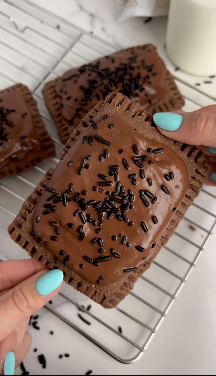 Frosted Brown Sugar Cinnamon Pop Tart Cookie Bars