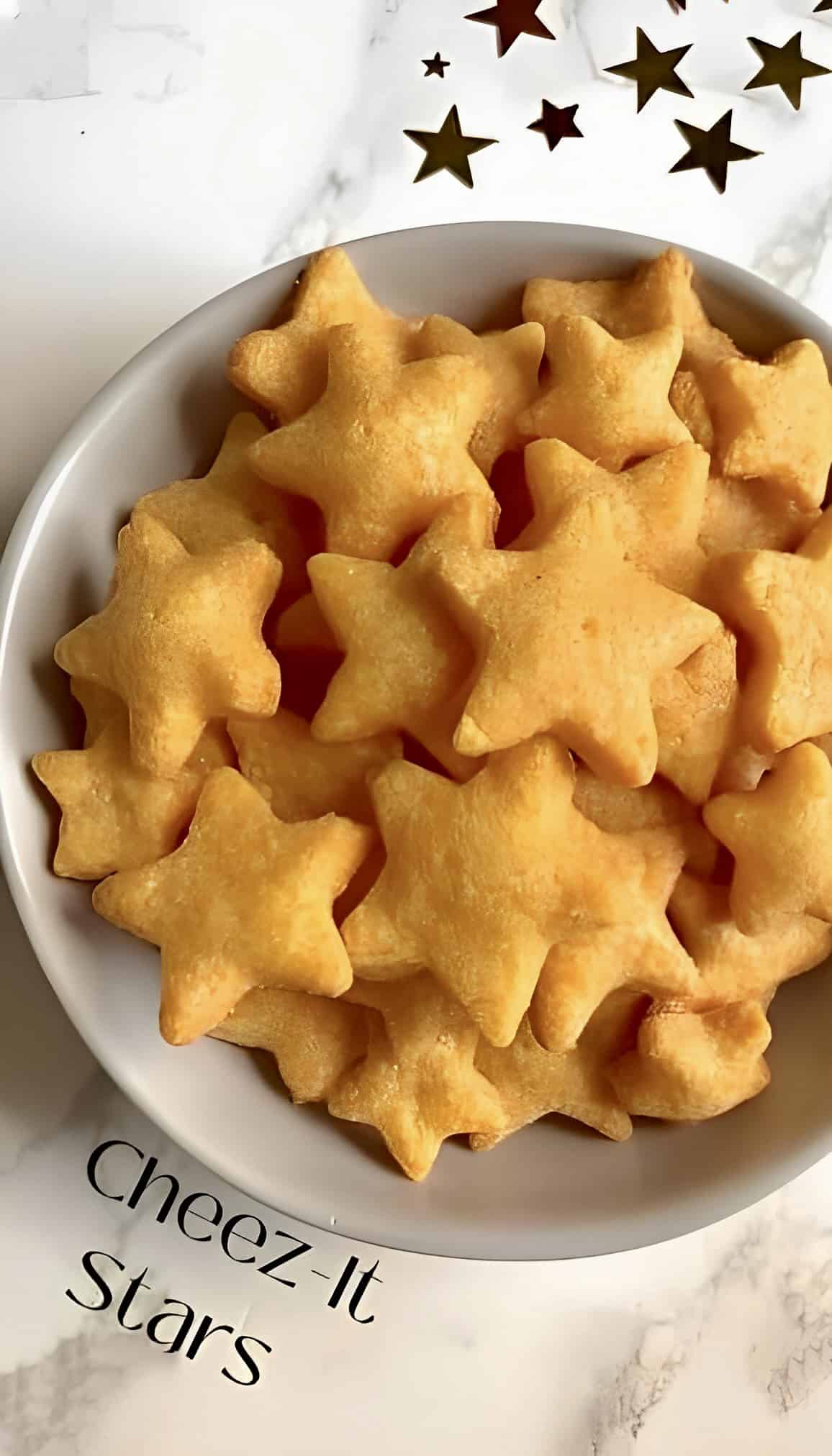 Homemade Cheez-Its